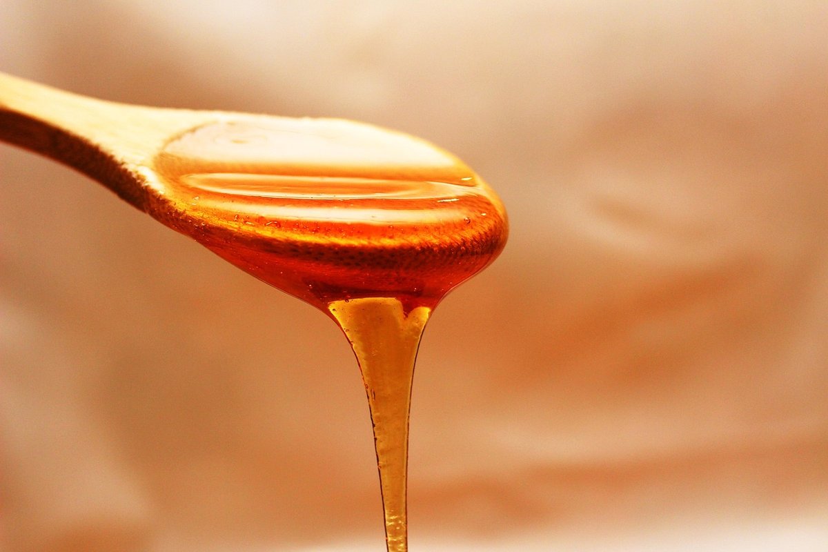 When Does Honey Flow Occur? A Guide for Beekeepers - Beekeeper Corner